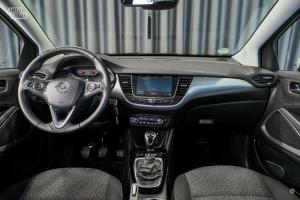 Red Opel Crossland X 2019 in Marijampole, with an engine capacity of 1.20 L and mileage of 105 thousand km for 8950 €, photo 15 on AUTOMOTO.COM.LV