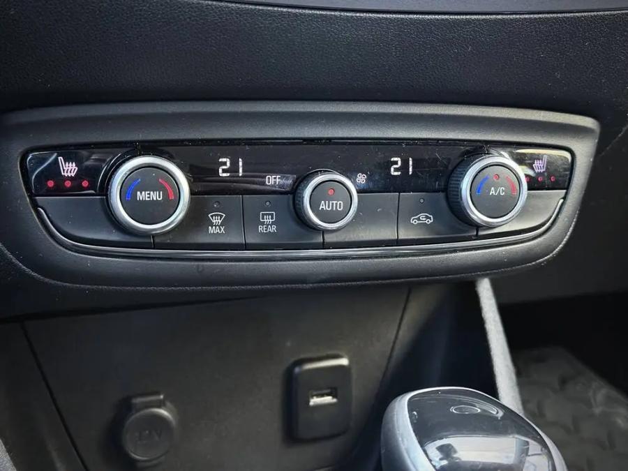 Sarkans Opel Crossland X 2019 Rīga, ar dzinēja tilpumu 1.20 L un nobraukumu 98 tūkst. km par 10750 €, foto 12 vietnē AUTOMOTO.COM.LV