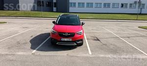 Красный Опель Crossland X 2017 в Даугавпилс, объемом двигателя 1.20 л и пробегом 95 тыс. км за 9000 €, фото  на AUTOMOTO.COM.LV