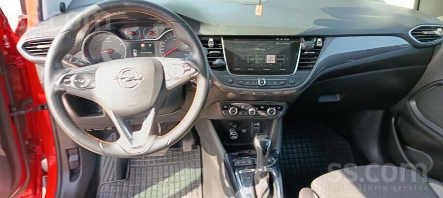 Красный Опель Crossland X 2017 в Даугавпилс, объемом двигателя 1.20 л и пробегом 95 тыс. км за 9000 €, фото 5 на AUTOMOTO.COM.LV