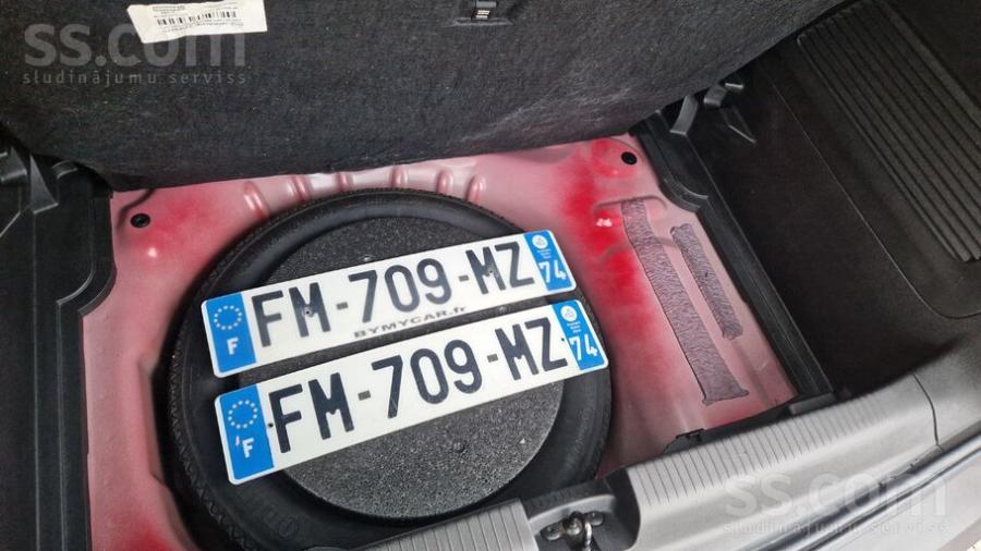 Sarkans Opel Crossland X 2019 Jelgava, ar dzinēja tilpumu 1.20 L un nobraukumu 83 tūkst. km par 7750 €, foto 20 vietnē AUTOMOTO.COM.LV