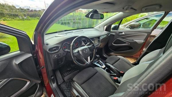 Sarkans Opel Crossland X 2019 Aizkraukle, ar dzinēja tilpumu 1.20 L un nobraukumu 110 tūkst. km par 9500 €, foto 8 vietnē AUTOMOTO.COM.LV