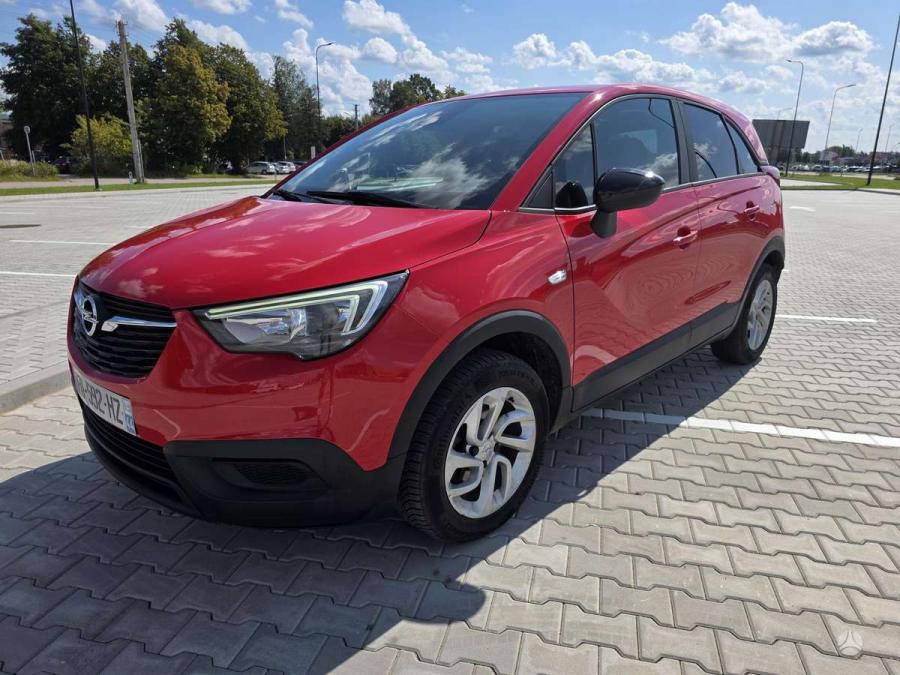 Красный Опель Crossland X 2019 в Таураге, объемом двигателя 1.20 л и пробегом 160 тыс. км за 6100 €, фото 3 на AUTOMOTO.COM.LV