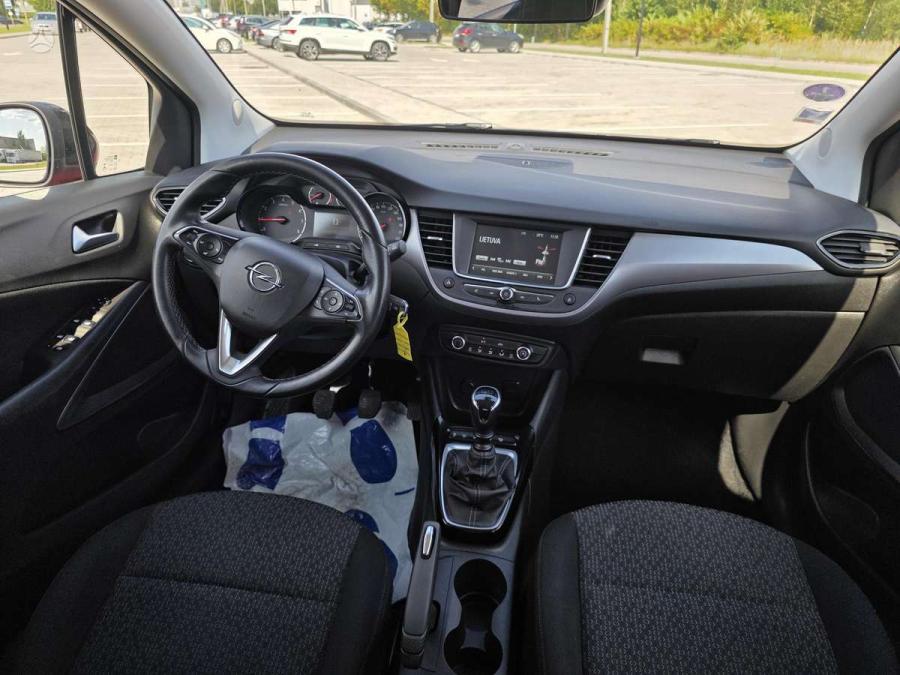 Красный Опель Crossland X 2019 в Таураге, объемом двигателя 1.20 л и пробегом 160 тыс. км за 6100 €, фото 11 на AUTOMOTO.COM.LV