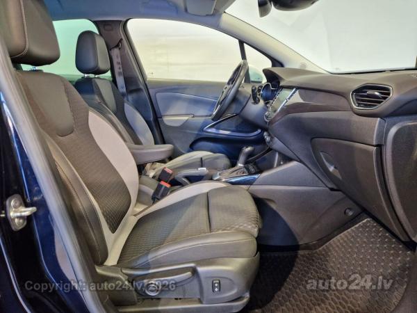 Opel Crossland X 2019 in Tallinn, with an engine capacity of 1.20 L and mileage of 42 thousand km for 12990 €, photo 6 on AUTOMOTO.COM.LV