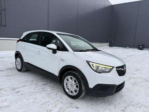 White Opel Crossland X 2017 in Siauliai, with an engine capacity of 1.56 L and mileage of 190 thousand km for 6850 €, photo 3 on AUTOMOTO.COM.LV