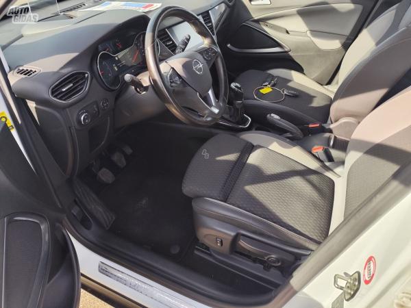 Balts Opel Crossland X 2017 Marijampole, ar dzinēja tilpumu 1.20 L un nobraukumu 151 tūkst. km par 7300 €, foto 10 vietnē AUTOMOTO.COM.LV