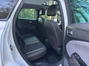 Белый Опель Crossland X 2017 в Цесис, объемом двигателя 1.20 л и пробегом 0 тыс. км за 10700 €, фото 10 на AUTOMOTO.COM.LV