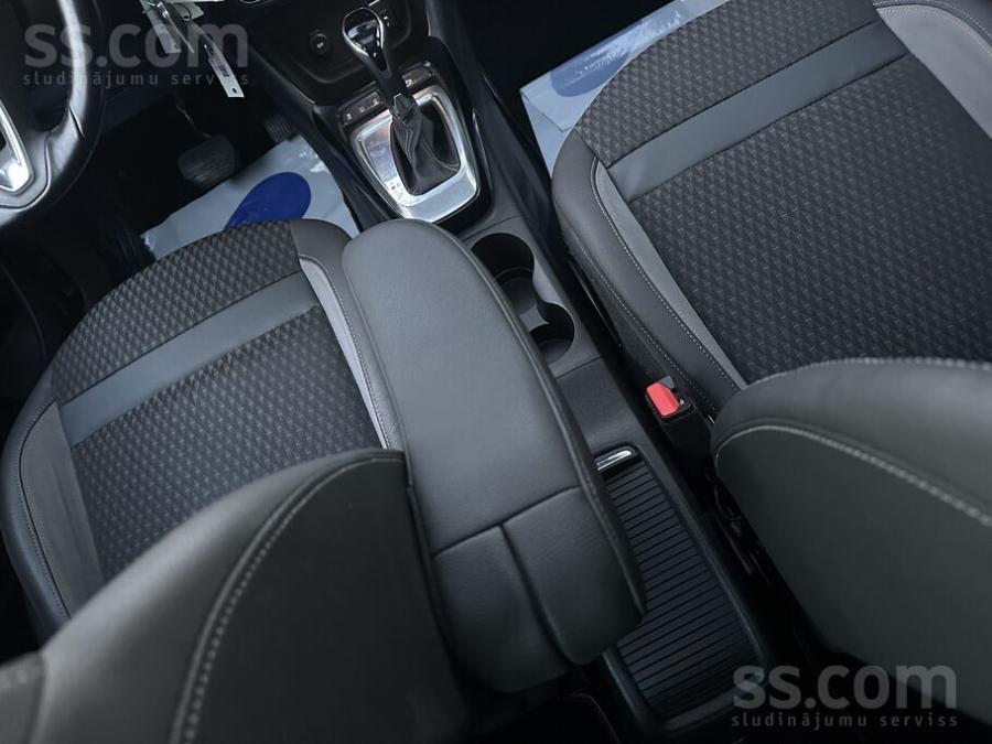 Белый Опель Crossland X 2017 в Цесис, объемом двигателя 1.20 л и пробегом 0 тыс. км за 10700 €, фото 11 на AUTOMOTO.COM.LV