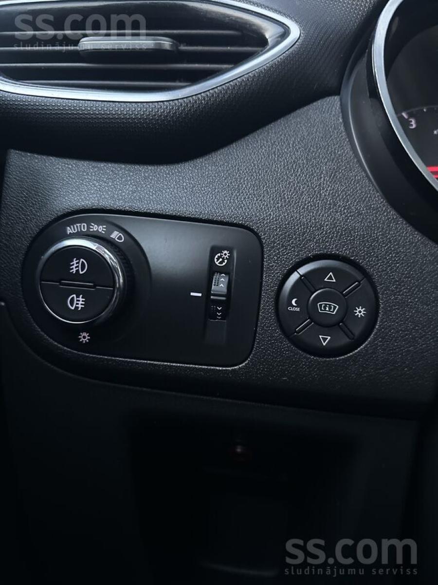 Белый Опель Crossland X 2017 в Цесис, объемом двигателя 1.20 л и пробегом 0 тыс. км за 10700 €, фото 19 на AUTOMOTO.COM.LV