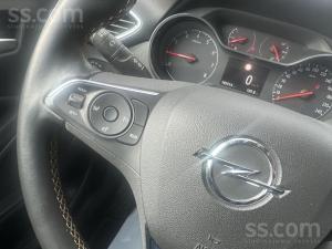 Balts Opel Crossland X 2017 Cēsis, ar dzinēja tilpumu 1.20 L un nobraukumu 0 tūkst. km par 8900 €, foto 11 vietnē AUTOMOTO.COM.LV