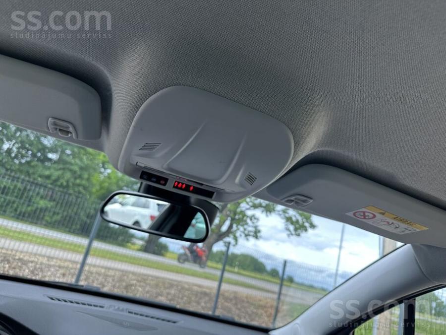 Balts Opel Crossland X 2017 Cēsis, ar dzinēja tilpumu 1.20 L un nobraukumu 0 tūkst. km par 8900 €, foto 15 vietnē AUTOMOTO.COM.LV