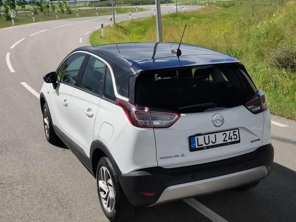 Белый Опель Crossland X 2017 в Каунас, объемом двигателя 1.20 л и пробегом 72 тыс. км за 7900 €, фото 9 на AUTOMOTO.COM.LV