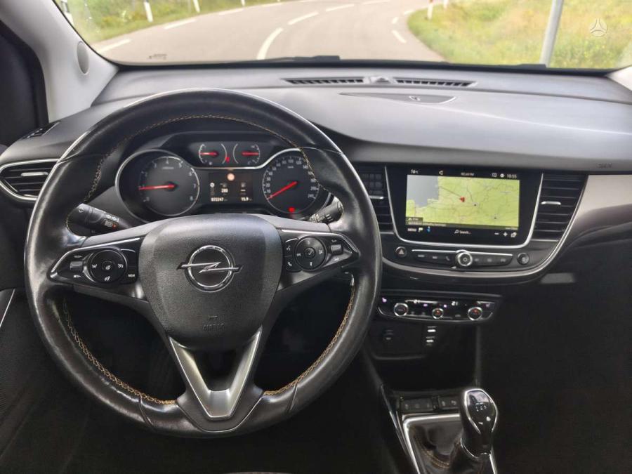 Balts Opel Crossland X 2017 Kauņa, ar dzinēja tilpumu 1.20 L un nobraukumu 72 tūkst. km par 7900 €, foto 16 vietnē AUTOMOTO.COM.LV
