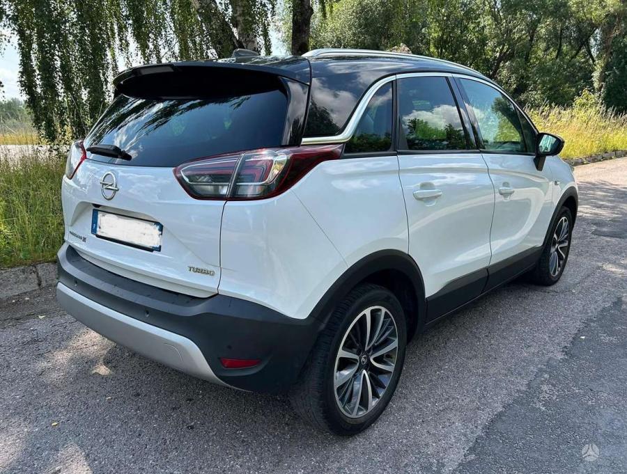 Balts Opel Crossland X 2017 Tauragė, ar dzinēja tilpumu 1.20 L un nobraukumu 96 tūkst. km par 8700 €, foto 3 vietnē AUTOMOTO.COM.LV