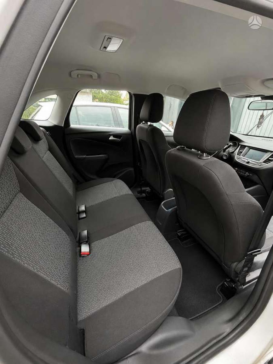 Белый Опель Crossland X 2018 в Вильнюс, объемом двигателя 1.20 л и пробегом 143 тыс. км за 8200 €, фото 7 на AUTOMOTO.COM.LV