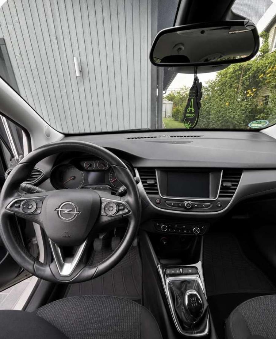 Белый Опель Crossland X 2018 в Вильнюс, объемом двигателя 1.20 л и пробегом 143 тыс. км за 8200 €, фото 9 на AUTOMOTO.COM.LV