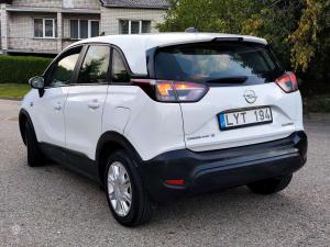 White Opel Crossland X 2018 in Anyksciai, with an engine capacity of 1.56 L and mileage of 164 thousand km for 6999 €, photo 4 on AUTOMOTO.COM.LV