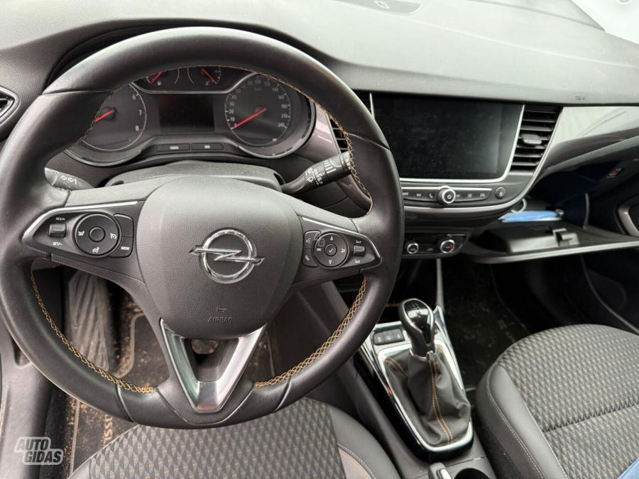 Белый Опель Crossland X 2018 в Алитус, объемом двигателя 1.20 л и пробегом 139 тыс. км за 6200 €, фото 11 на AUTOMOTO.COM.LV