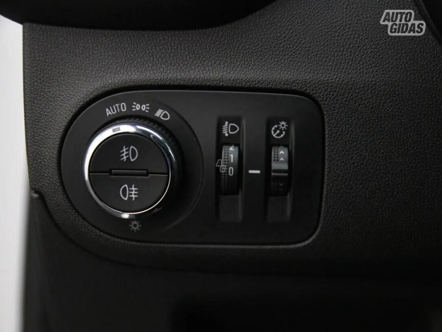 Белый Опель Crossland X 2019 в Вильнюс, объемом двигателя 1.20 л и пробегом 94 тыс. км за 11199 €, фото 28 на AUTOMOTO.COM.LV