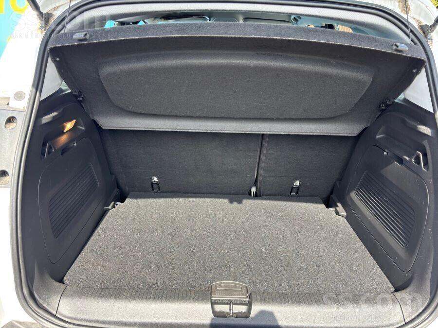 Balts Opel Crossland X 2019 Rīga, ar dzinēja tilpumu 1.50 L un nobraukumu 198 tūkst. km par 7950 €, foto 17 vietnē AUTOMOTO.COM.LV
