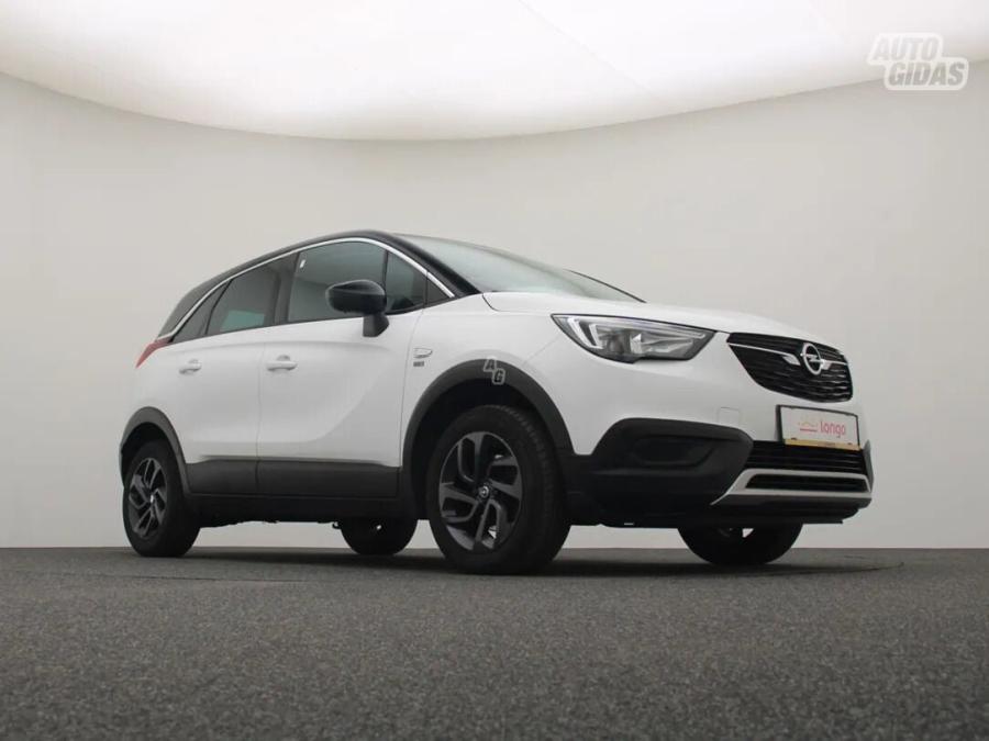 White Opel Crossland X 2019 in Vilnius, with an engine capacity of 1.20 L and mileage of 176 thousand km for 8699 €, photo 12 on AUTOMOTO.COM.LV