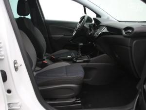 White Opel Crossland X 2019 in Vilnius, with an engine capacity of 1.20 L and mileage of 176 thousand km for 8699 €, photo 15 on AUTOMOTO.COM.LV