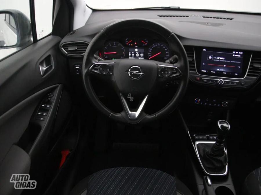 White Opel Crossland X 2019 in Vilnius, with an engine capacity of 1.20 L and mileage of 176 thousand km for 8699 €, photo 18 on AUTOMOTO.COM.LV