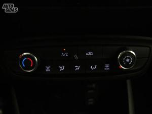 White Opel Crossland X 2019 in Vilnius, with an engine capacity of 1.20 L and mileage of 176 thousand km for 8699 €, photo 21 on AUTOMOTO.COM.LV