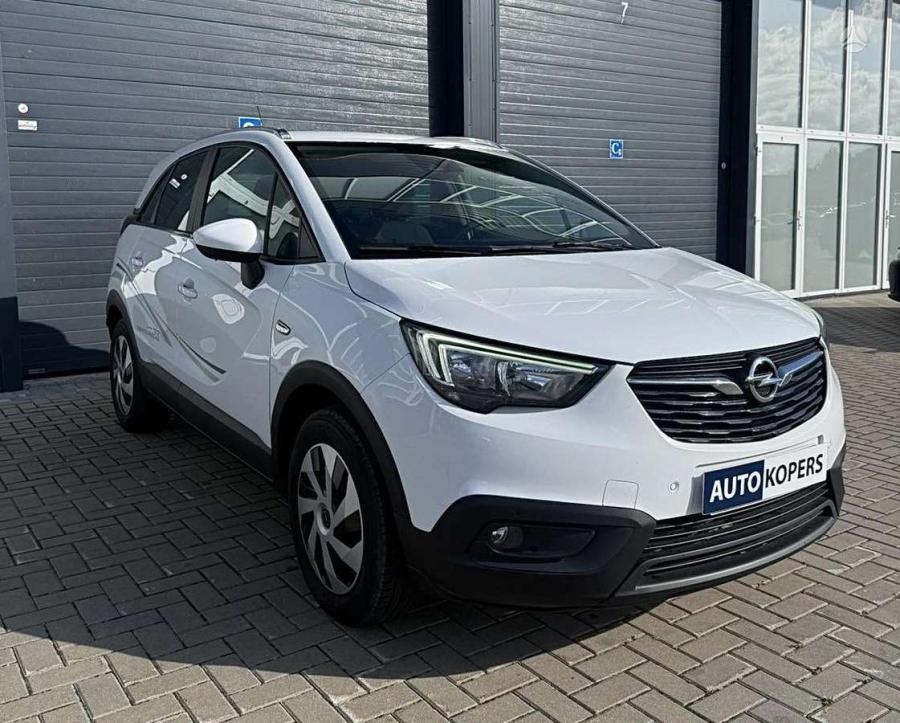 Белый Опель Crossland X 2019 в Каунас, объемом двигателя 1.20 л и пробегом 128 тыс. км за 9800 €, фото 1 на AUTOMOTO.COM.LV