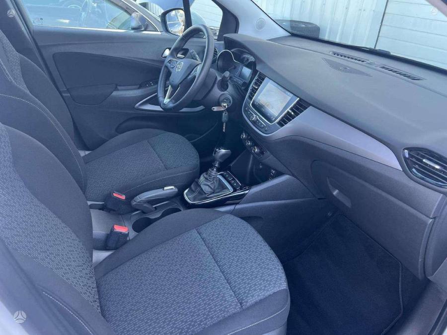 Белый Опель Crossland X 2019 в Мариямполе, объемом двигателя 1.50 л и пробегом 53 тыс. км за 13040 €, фото 18 на AUTOMOTO.COM.LV