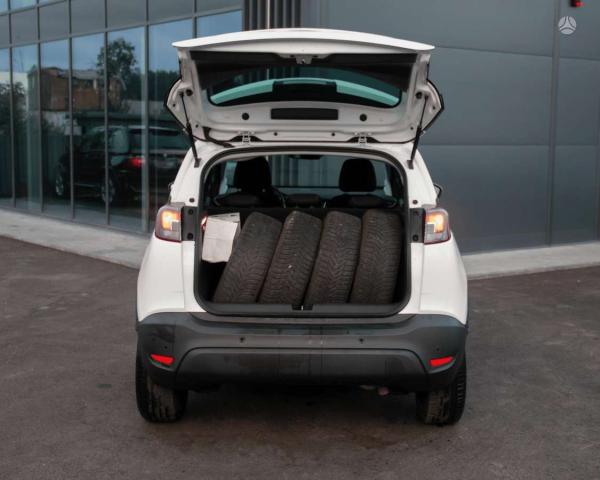 Balts Opel Crossland X 2019 Kauņa, ar dzinēja tilpumu 1.20 L un nobraukumu 128 tūkst. km par 9800 €, foto 9 vietnē AUTOMOTO.COM.LV