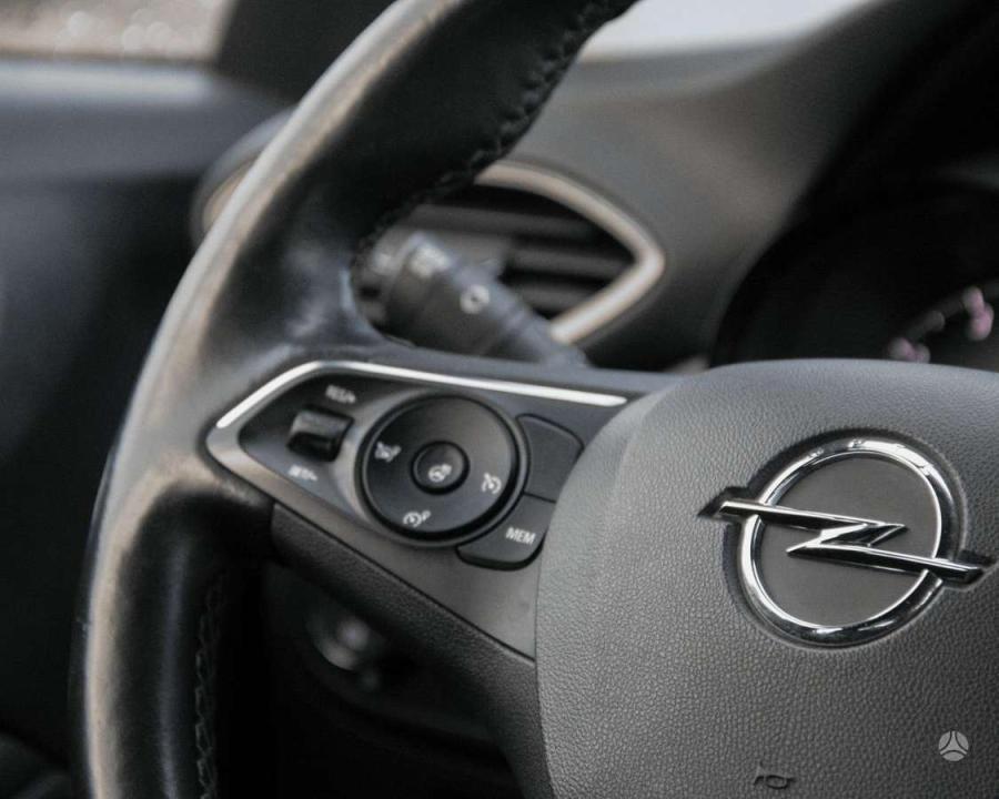 Белый Опель Crossland X 2019 в Каунас, объемом двигателя 1.20 л и пробегом 128 тыс. км за 9800 €, фото 22 на AUTOMOTO.COM.LV