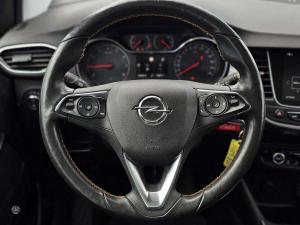 White Opel Crossland X 2019 in Rokiskis, with an engine capacity of 1.20 L and mileage of 103 thousand km for 9650 €, photo 22 on AUTOMOTO.COM.LV