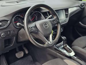 White Opel Crossland X 2019 in Rokiskis, with an engine capacity of 1.20 L and mileage of 103 thousand km for 9650 €, photo 29 on AUTOMOTO.COM.LV