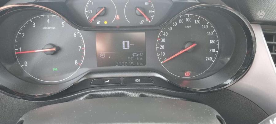 Balts Opel Crossland X 2019 Tauragė, ar dzinēja tilpumu 1.50 L un nobraukumu 78 tūkst. km par 5800 €, foto 17 vietnē AUTOMOTO.COM.LV