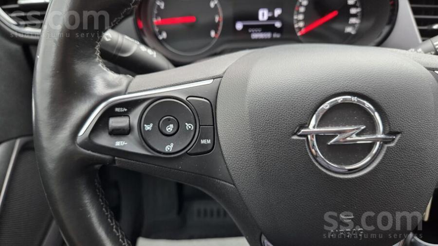 Белый Опель Crossland X 2019 в Рига, объемом двигателя 1.20 л и пробегом 90 тыс. км за 7500 €, фото 12 на AUTOMOTO.COM.LV