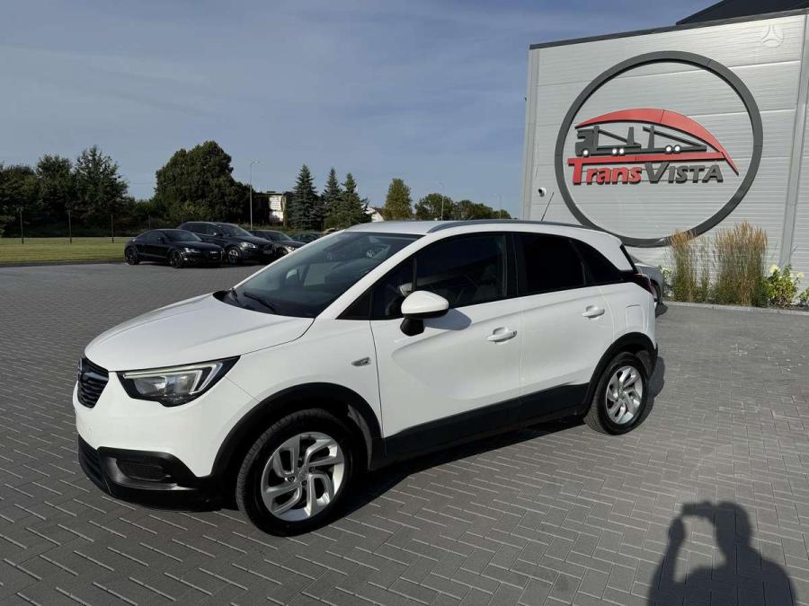 White Opel Crossland X 2020 in Telschi, with an engine capacity of 1.50 L and mileage of 217 thousand km for 7700 €, photo 4 on AUTOMOTO.COM.LV