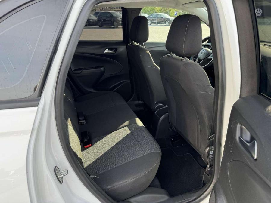 White Opel Crossland X 2020 in Telschi, with an engine capacity of 1.50 L and mileage of 217 thousand km for 7700 €, photo 25 on AUTOMOTO.COM.LV