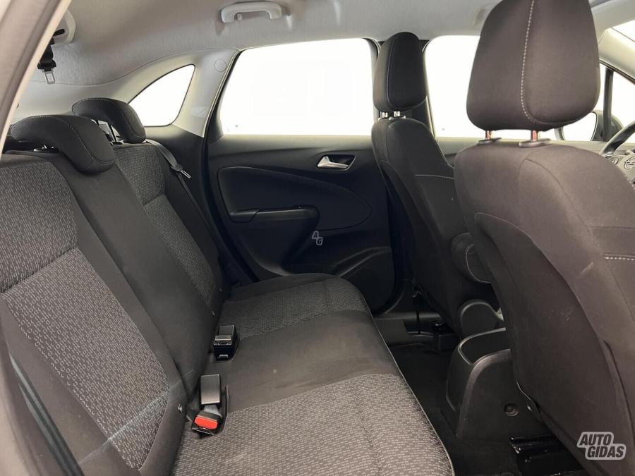Balts Opel Crossland X 2021 Viļņa, ar dzinēja tilpumu 1.20 L un nobraukumu 51 tūkst. km par 12190 €, foto 28 vietnē AUTOMOTO.COM.LV