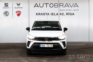 White Opel Crossland X 2021 in Riga, with an engine capacity of 1.20 L and mileage of 70 thousand km for 9490 €, photo 3 on AUTOMOTO.COM.LV