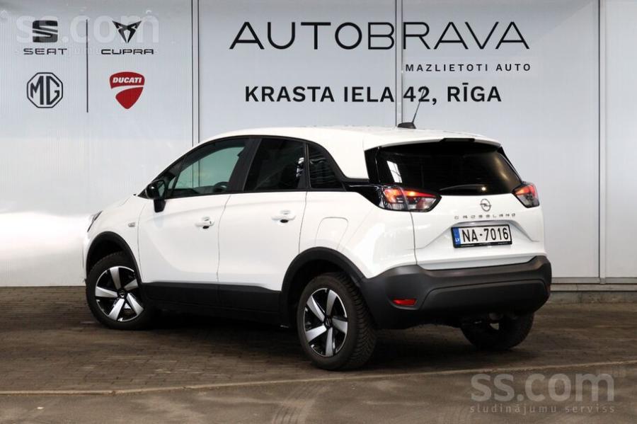 White Opel Crossland X 2021 in Riga, with an engine capacity of 1.20 L and mileage of 70 thousand km for 9490 €, photo 7 on AUTOMOTO.COM.LV