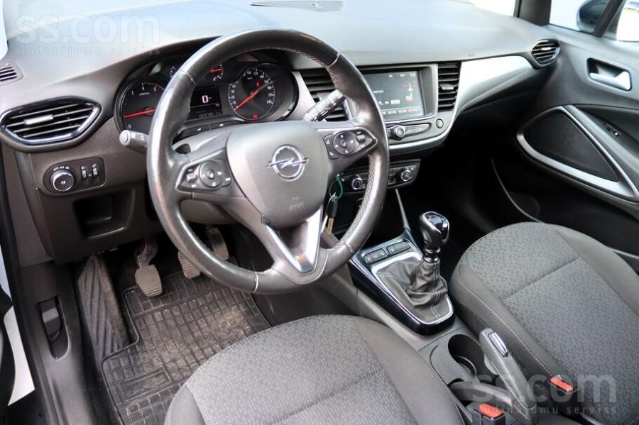 White Opel Crossland X 2021 in Riga, with an engine capacity of 1.20 L and mileage of 70 thousand km for 9490 €, photo 10 on AUTOMOTO.COM.LV