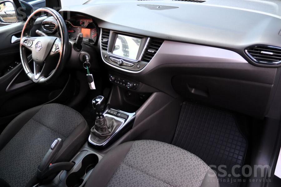 White Opel Crossland X 2021 in Riga, with an engine capacity of 1.20 L and mileage of 70 thousand km for 9490 €, photo 22 on AUTOMOTO.COM.LV