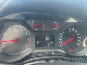 Balts Opel Crossland X 2021 Kuldīga, ar dzinēja tilpumu 1.20 L un nobraukumu 176 tūkst. km par 7590 €, foto 19 vietnē AUTOMOTO.COM.LV