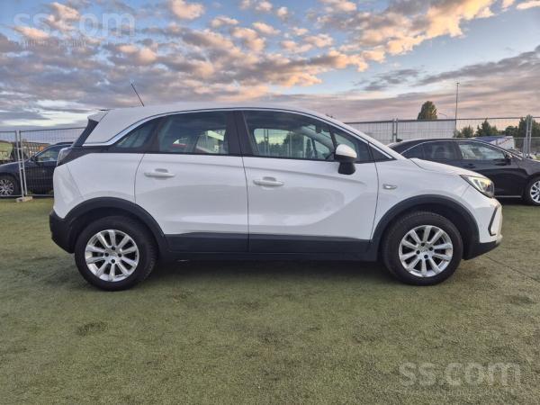 Balts Opel Crossland X 2021 Liepāja, ar dzinēja tilpumu 1.20 L un nobraukumu 76 tūkst. km par 9900 €, foto 4 vietnē AUTOMOTO.COM.LV