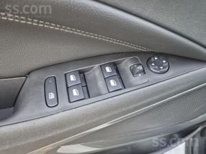 Balts Opel Crossland X 2021 Liepāja, ar dzinēja tilpumu 1.20 L un nobraukumu 76 tūkst. km par 9900 €, foto 13 vietnē AUTOMOTO.COM.LV