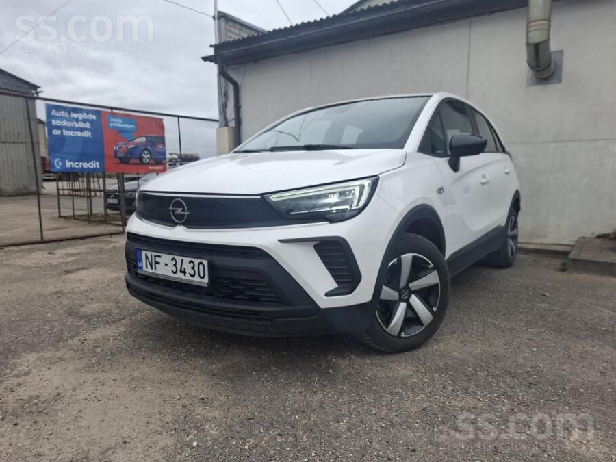Белый Опель Crossland X 2022 в Талси, объемом двигателя 1.20 л и пробегом 98 тыс. км за 12800 €, фото 1 на AUTOMOTO.COM.LV