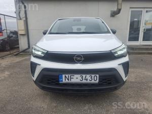 Белый Опель Crossland X 2022 в Талси, объемом двигателя 1.20 л и пробегом 98 тыс. км за 12800 €, фото 4 на AUTOMOTO.COM.LV