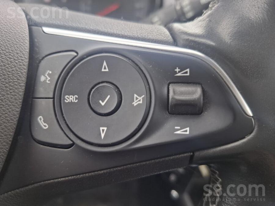 Белый Опель Crossland X 2022 в Талси, объемом двигателя 1.20 л и пробегом 98 тыс. км за 12800 €, фото 22 на AUTOMOTO.COM.LV
